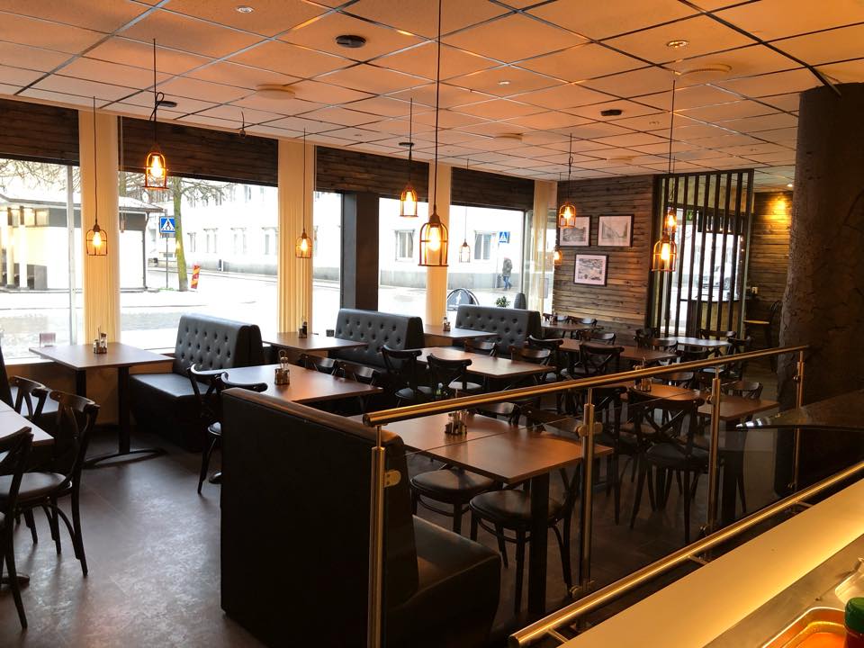 Koh Thai Restaurang & Take away Lunch Buffé Centrum